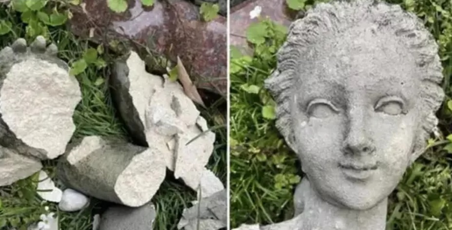 Tourists branded ‘imbeciles’ for destroying €200,000 Italian statue ...